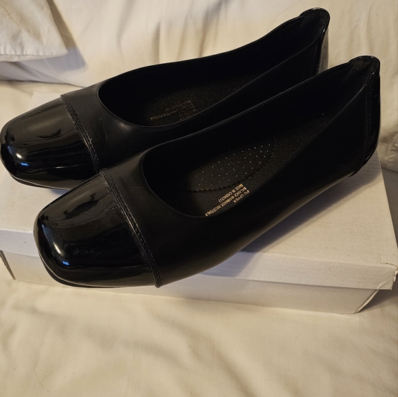 Angel Steps | Shoes | Angel Steps Kenzie Flats | Poshmark